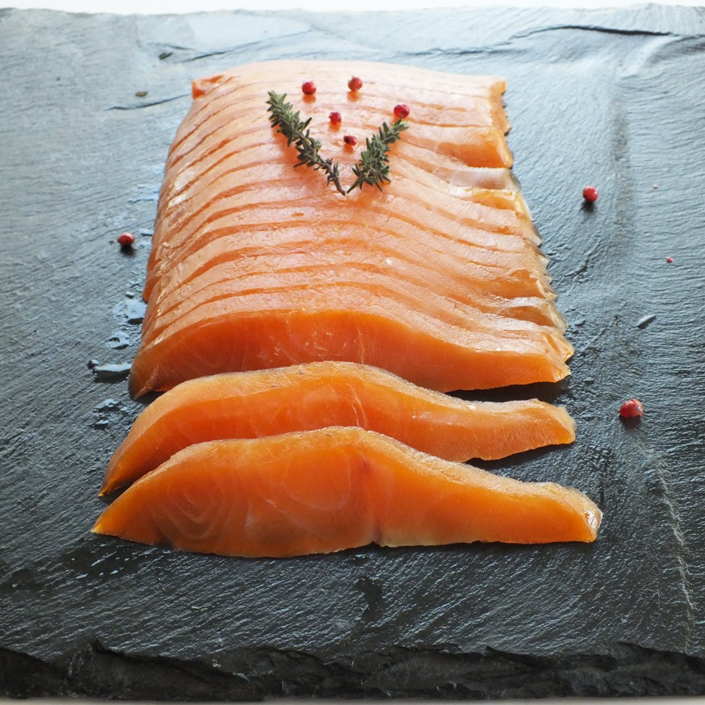 Truite fumée façon Sashimi - Caviar Perle Noire